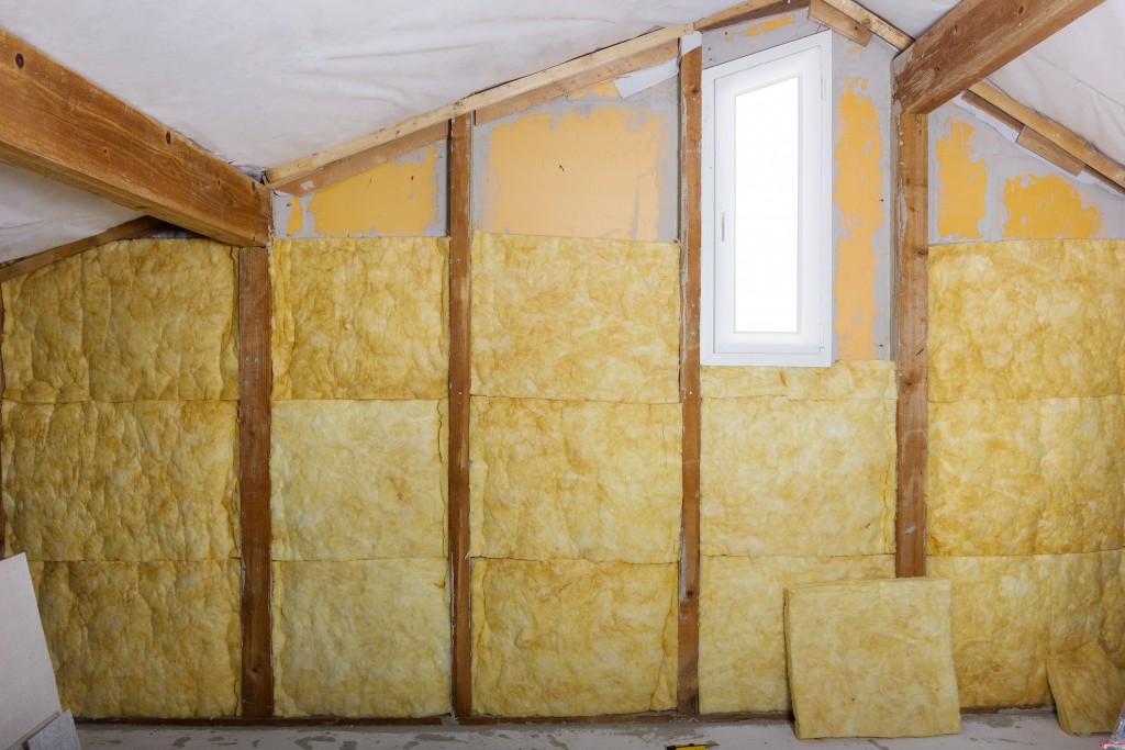 Selecting the Best Internal Wall Insulation for Your Home | Smart Way ...